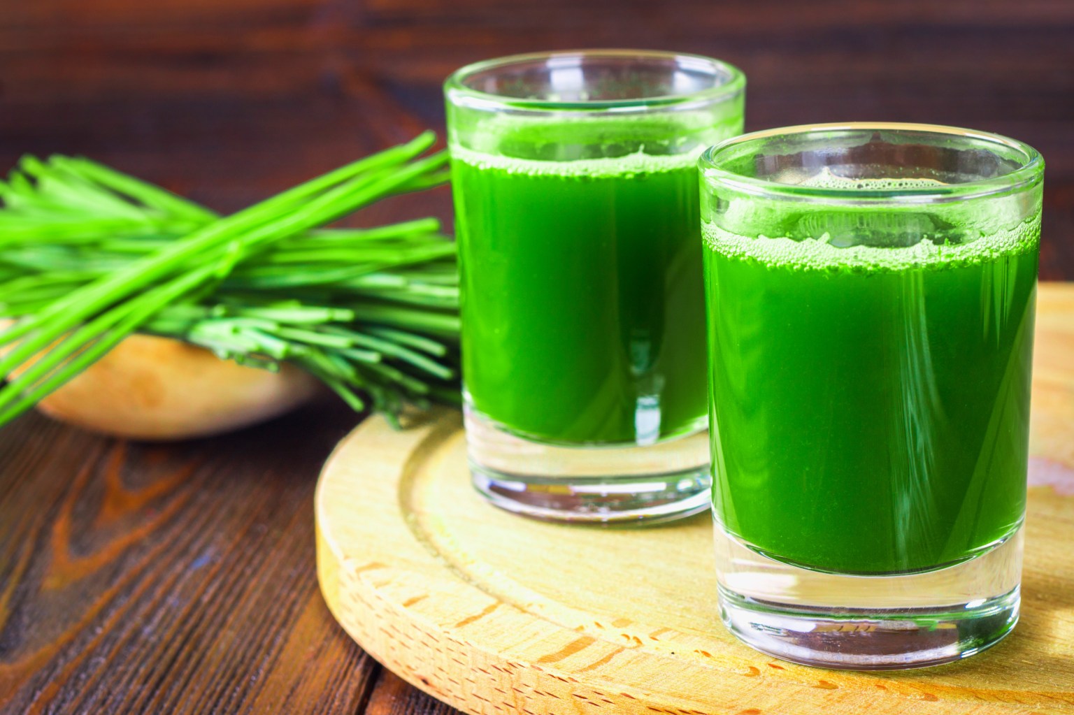 Chlorophyll Benefits for a Healthy Gut | Dr. Berg